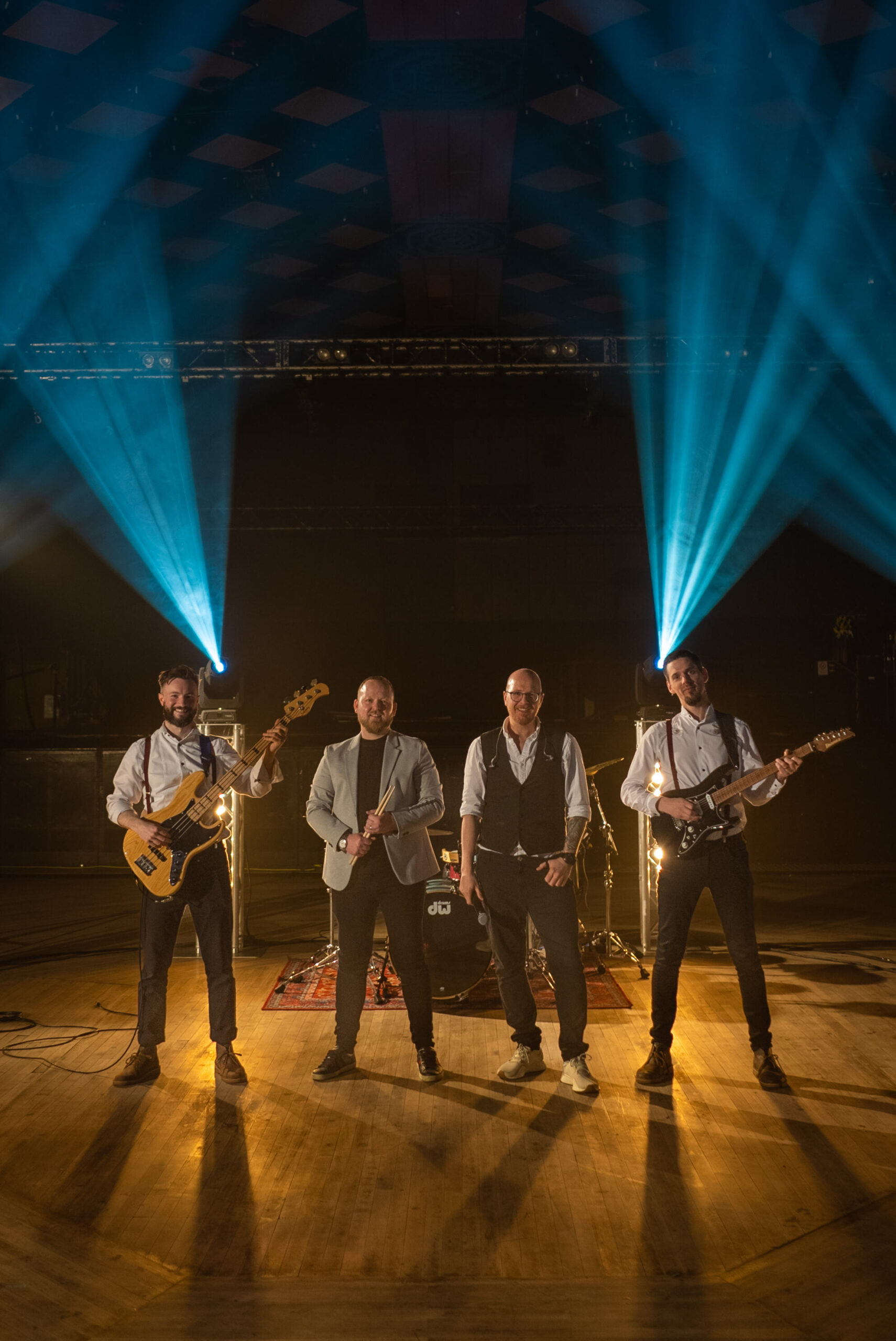 The Soundtrax - Wedding Bands Scotland | Elite Bands | Hire Scotlands ...